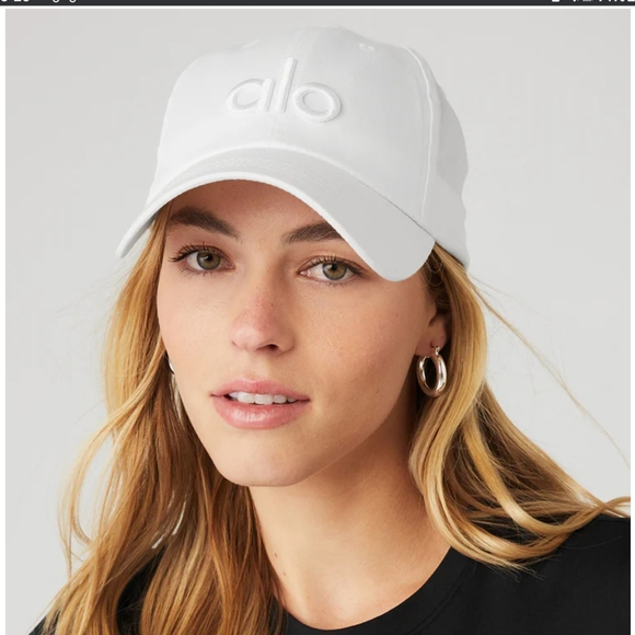 ALO Yoga | Accessories | Nwt Alo Yoga Womens Off Duty Cap Trucker Hat ...